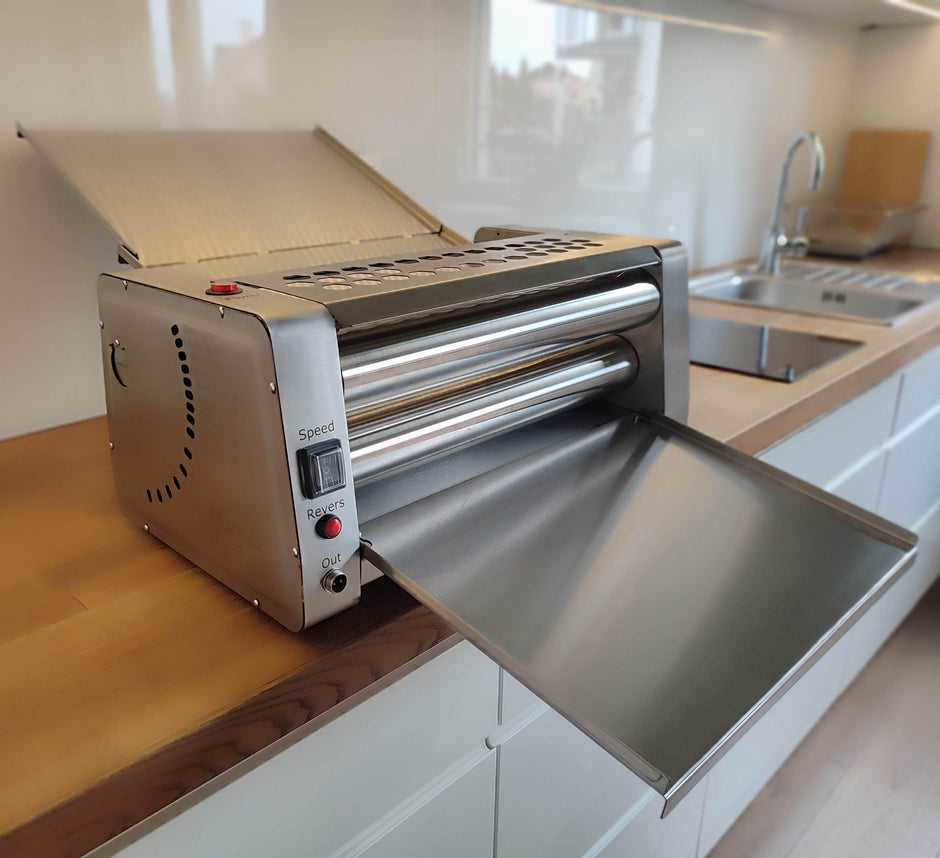 Dough Sheeters for Mini Bakery and Home – Farina Metal